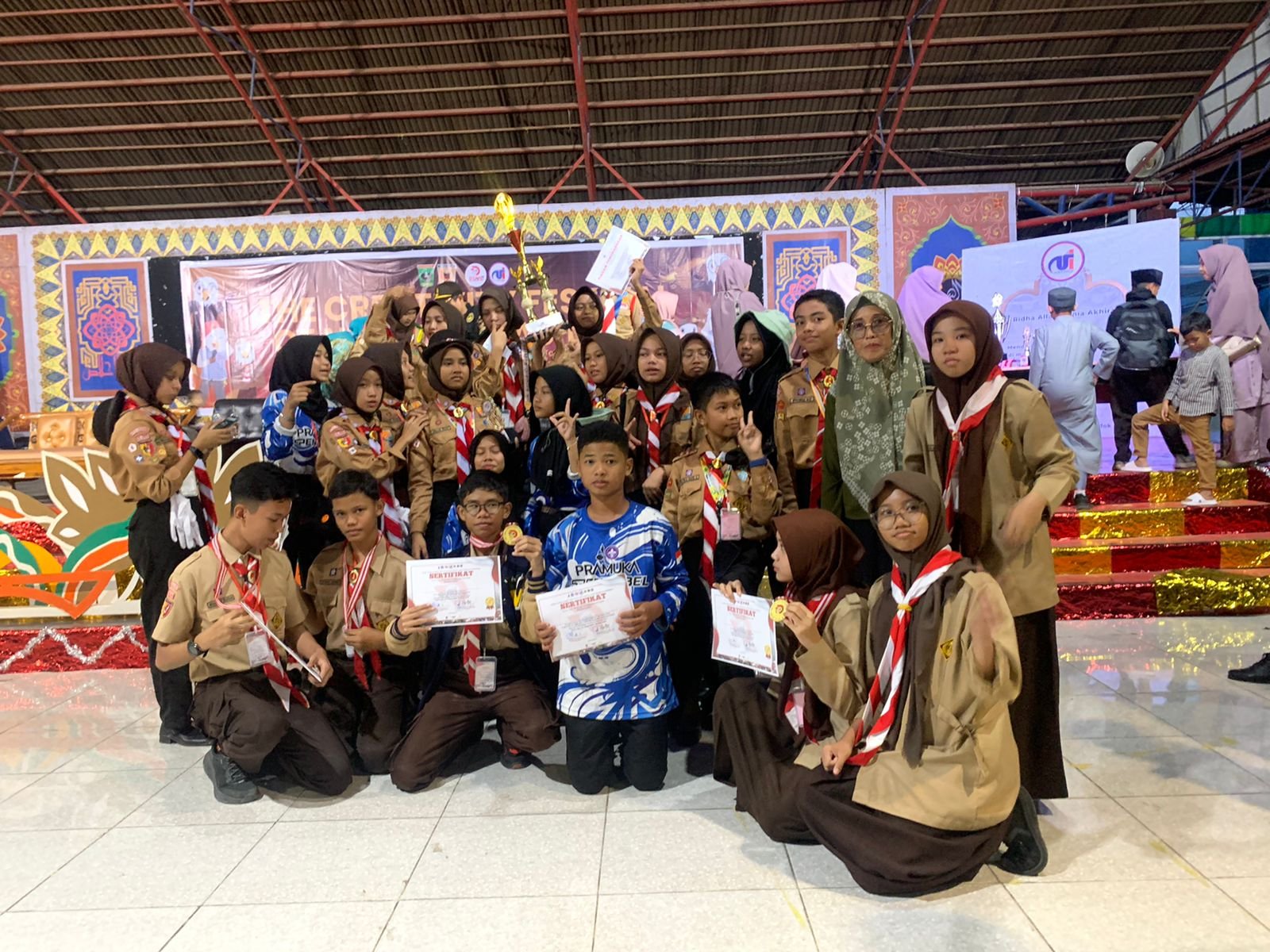 SISWA SMPN 12 PADANG MENGUKIR PRESTASI - Indonesia Madani